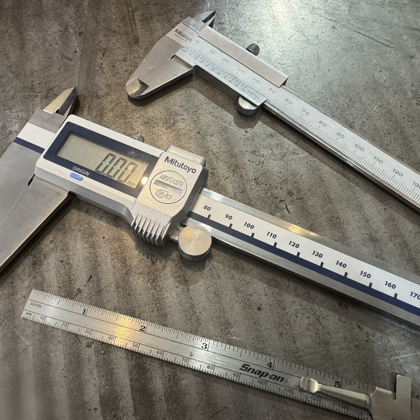 TECHNOLOGY│ROOT MOTORCYCLES WEBSITE